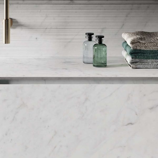 Lux Experience Wall - BV Tile and Stone